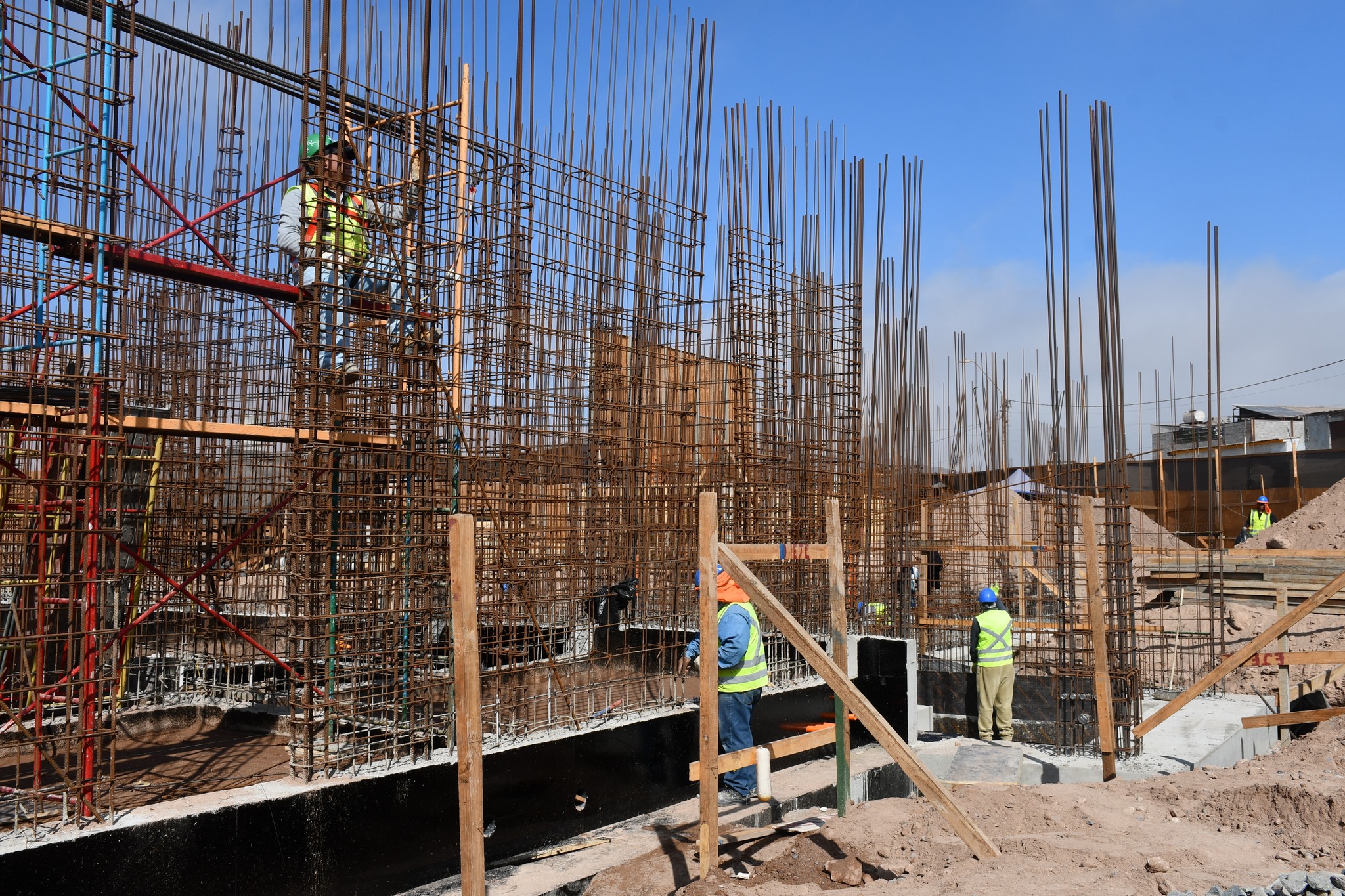 Obras del nuevo cuartel de Bomberos de Alto Hospicio alcanzan un 20% de avance