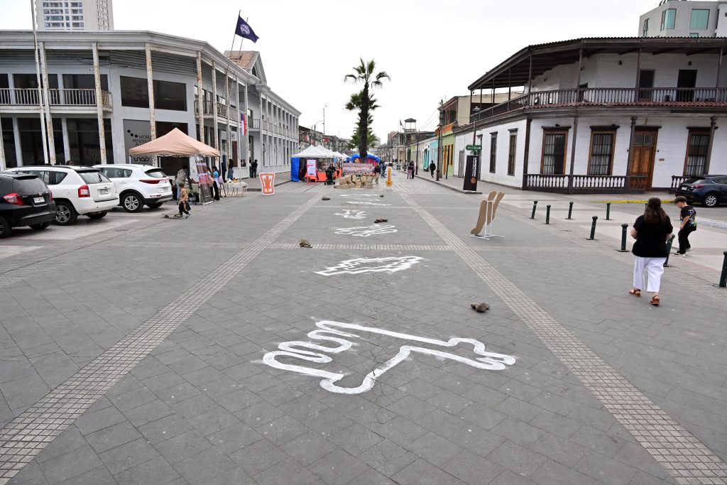 Con intervención urbana en Iquique acercan el patrimonio de Pintados a ...